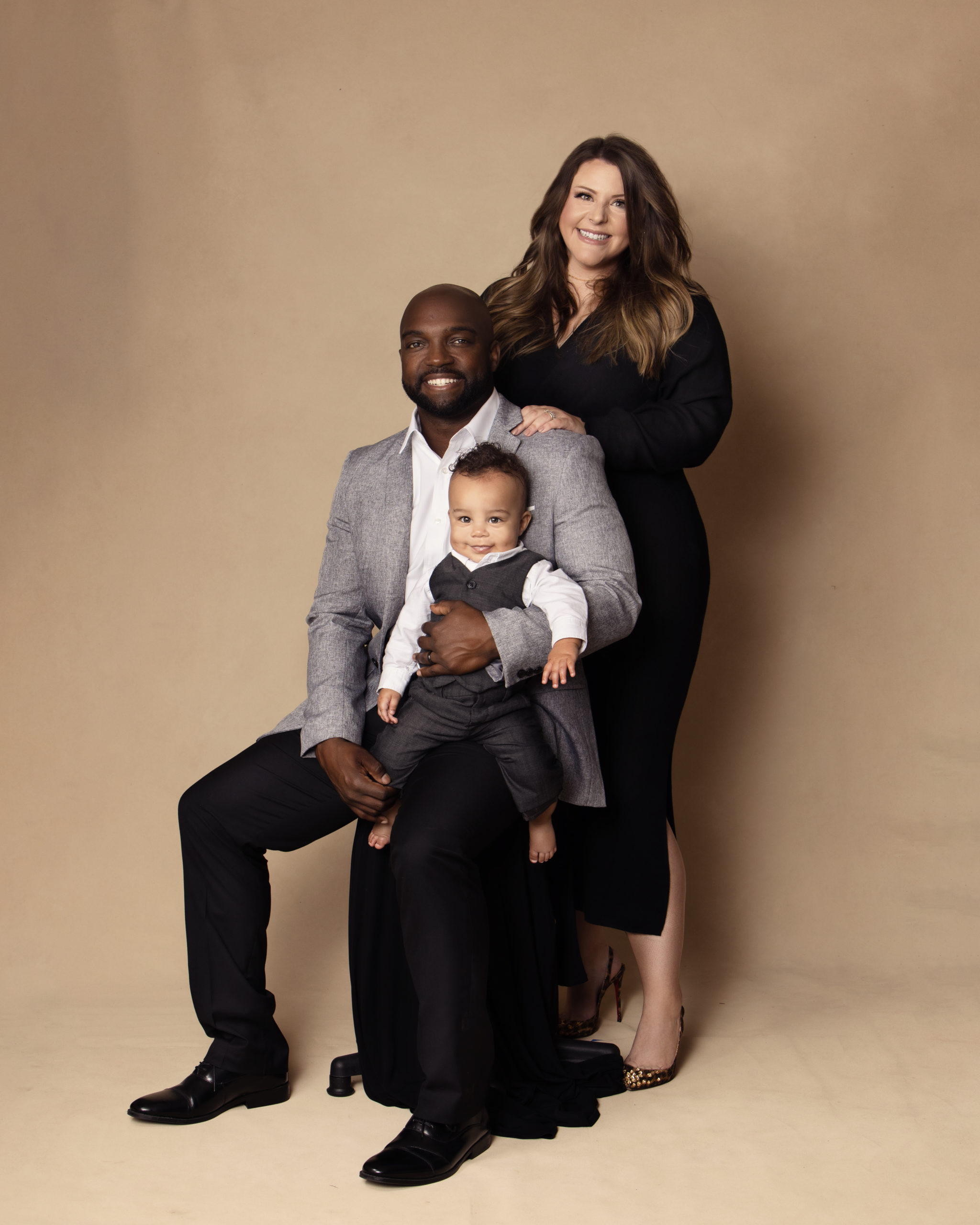 Formal and Classic Family Portraits - annakraft.co